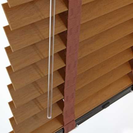 Stores imitation bois Décorateur de 2 po