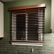 Store en bois de Luxe de 2 po | Stores Selects Canada